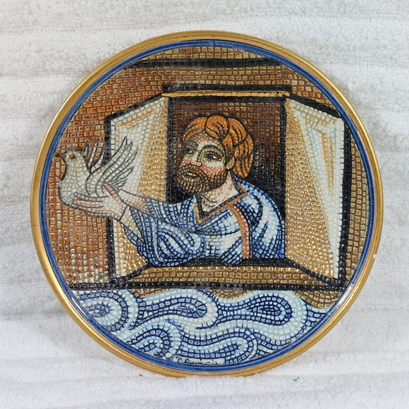 Art | Noah And The Dove Bible Lamincia Noe E La Colomba 1984 Plate ...